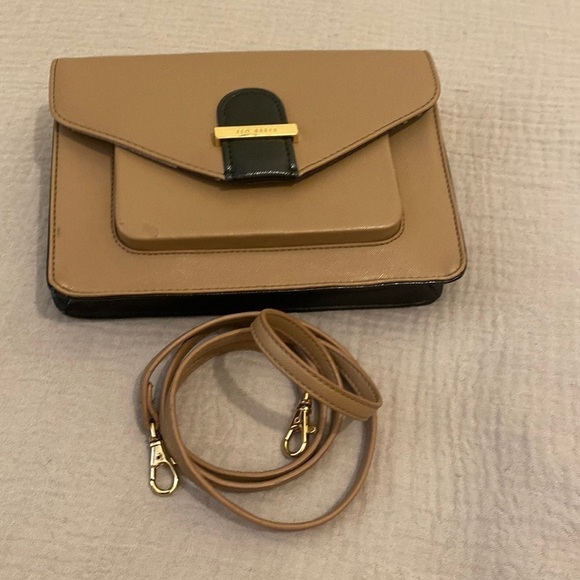 Ted Baker | Bags | Ted Baker Shoulder Bag Clutch Strap Is Removable ...